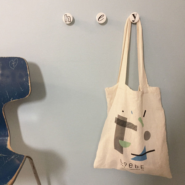 Liebe alfabetgreb med initial bogstav