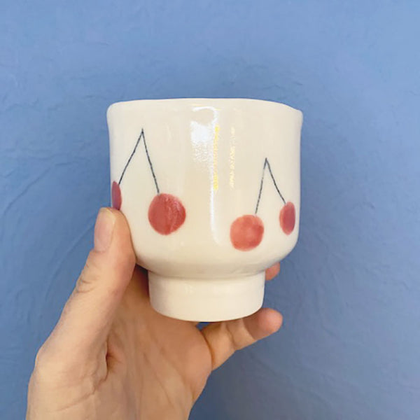 kop med kirsebær – Liebe